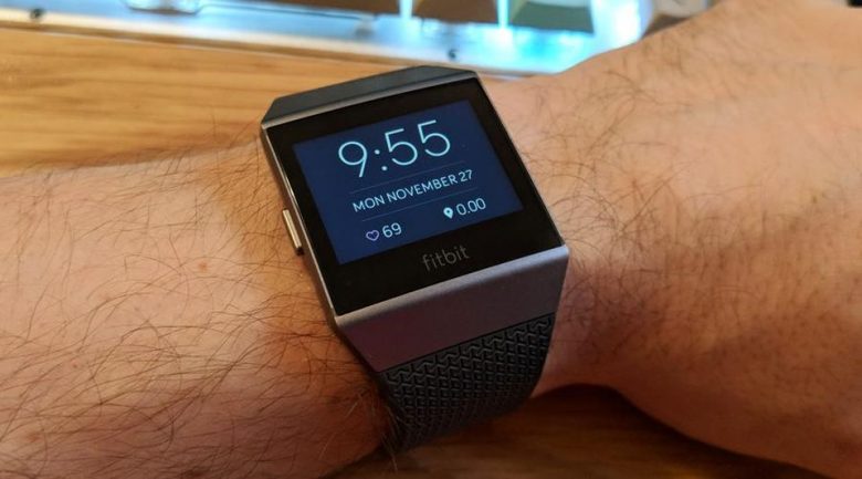 Best Fitbit 2020: Top 4 - Smart Watch Fan