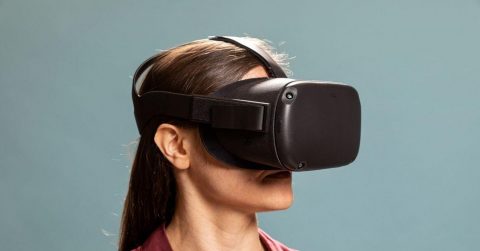 8 Best VR Headsets for VRChat In 2020 - Smart Watch Fan